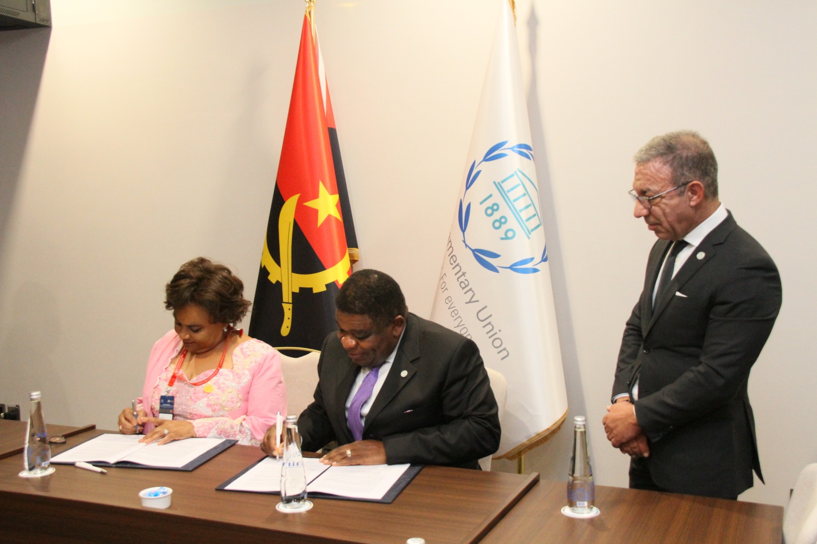 Bahrain: Angola e UIP assinam acordo para 147ª Assembleia-geral em ...