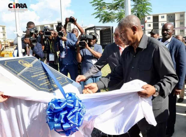 Inaugurada Centralidade Teresa Gomes na província do Bengo - Embassy of ...